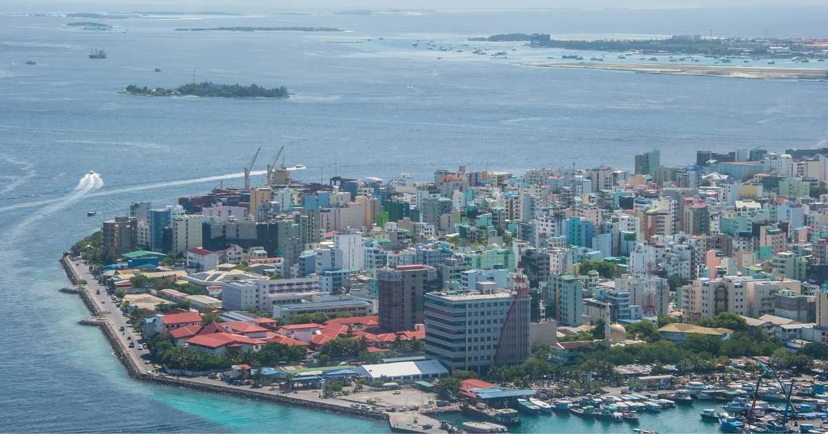 Best Time to Visit The Maldives 2022 - The Trip Suggest