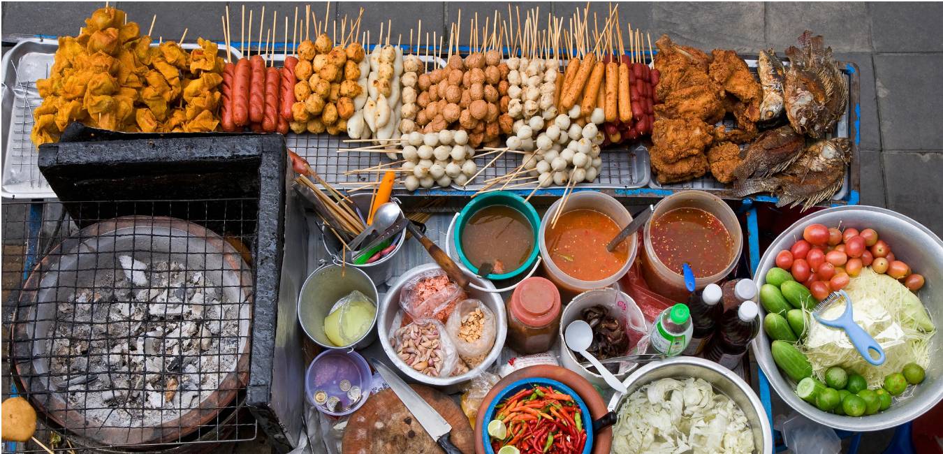 Best Street Food in Gurgaon for a Flavourful Experience
